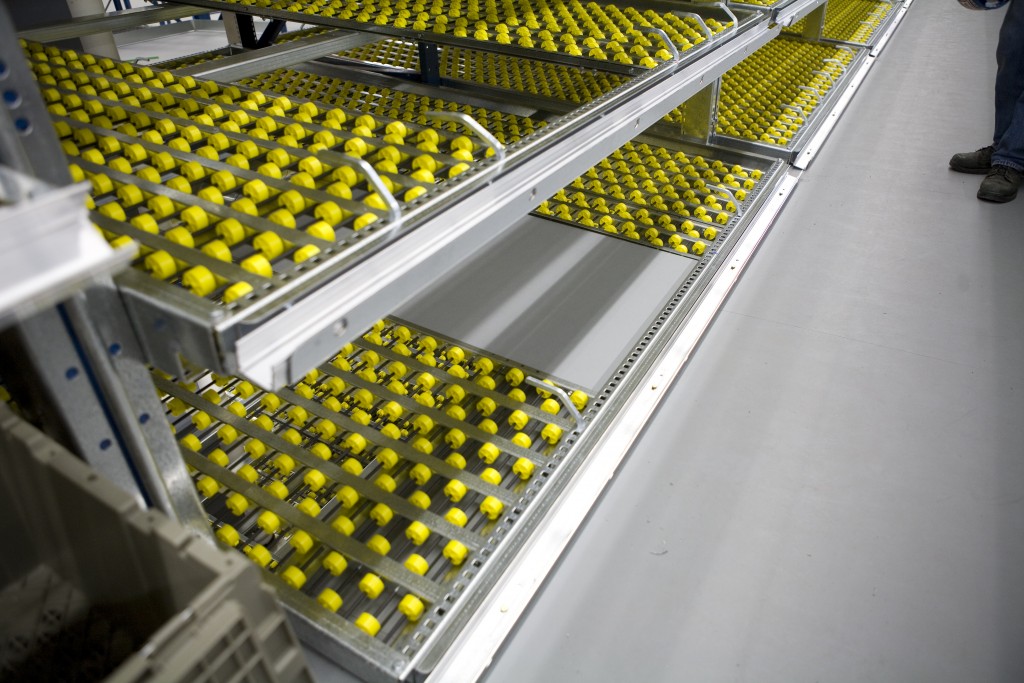 FRAZIER Introduces SelecDeck Carton Flow Accessories - Frazier ...